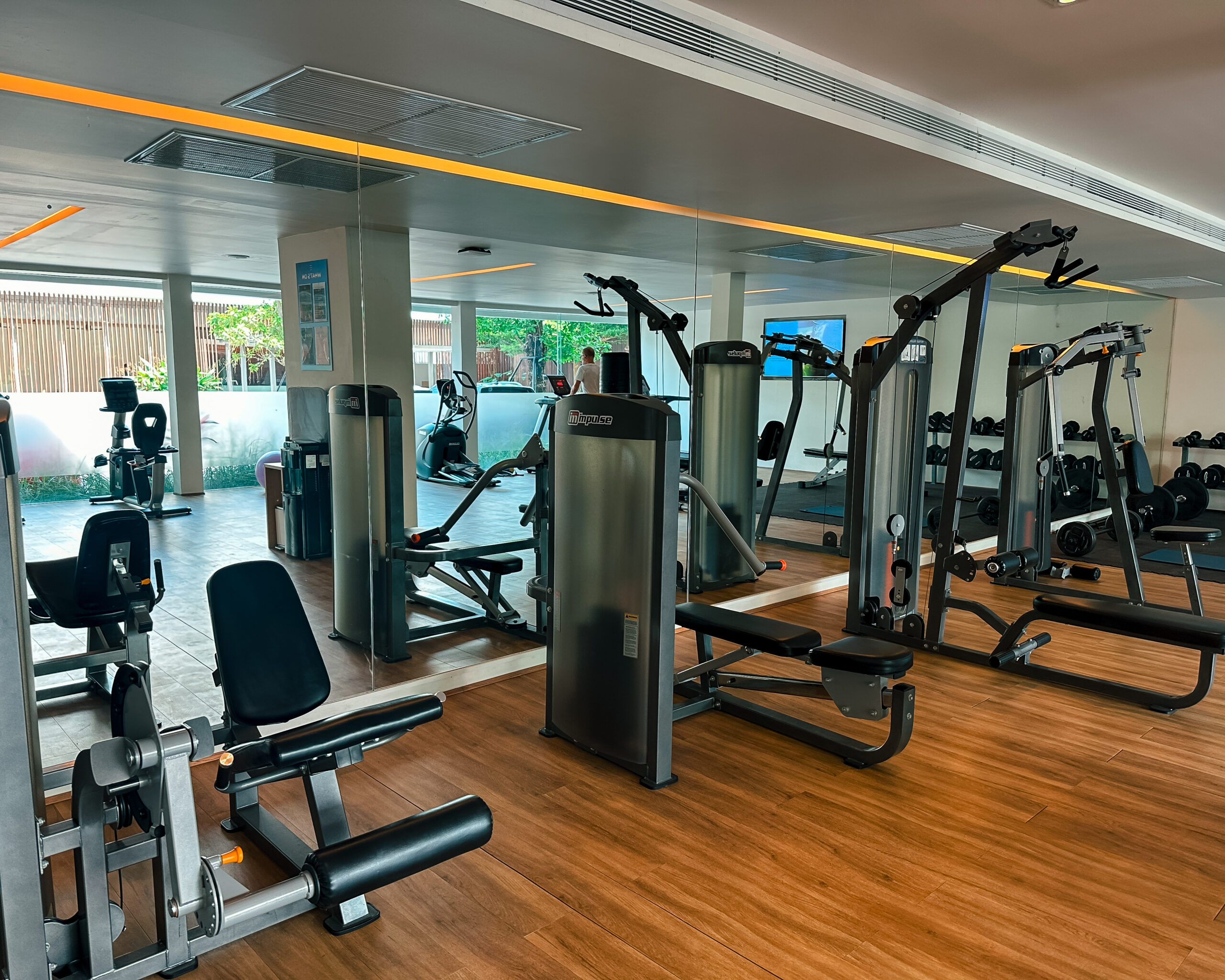 Explorar Koh Samui gym | Stylish Traveler